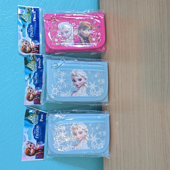 Disney | Accessories | Disney Frozen Kids Pouch Set Light Blue And Pink ...